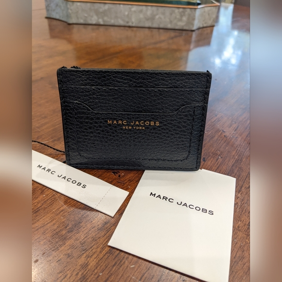 Marc Jacobs | Bags | Marc Jacobs Empire Leather Card Case Nwt | Poshmark